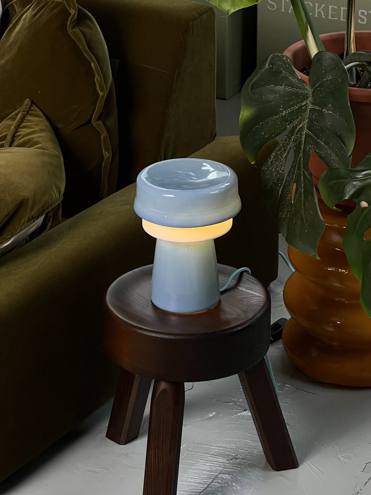 &klevering Hat Table Lamp - Stacked Store